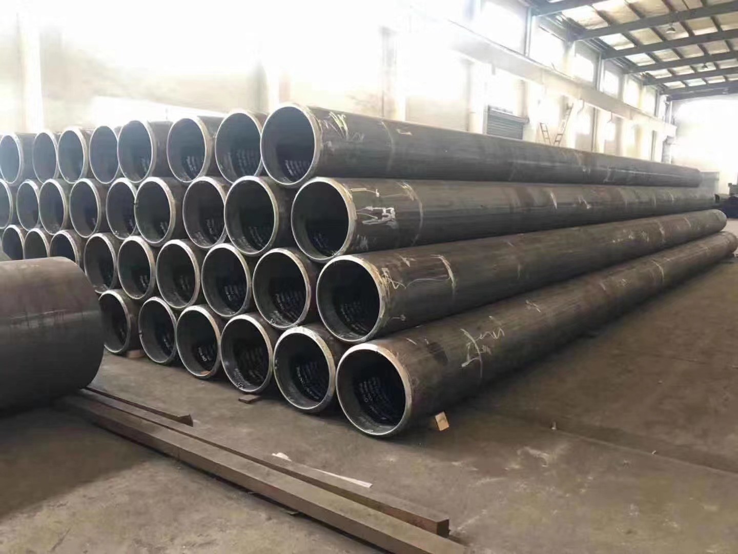 ASTM A36 Steel Pipe API 5L Sch 40 Spiral Welded Steel Tube For Oil / Gas