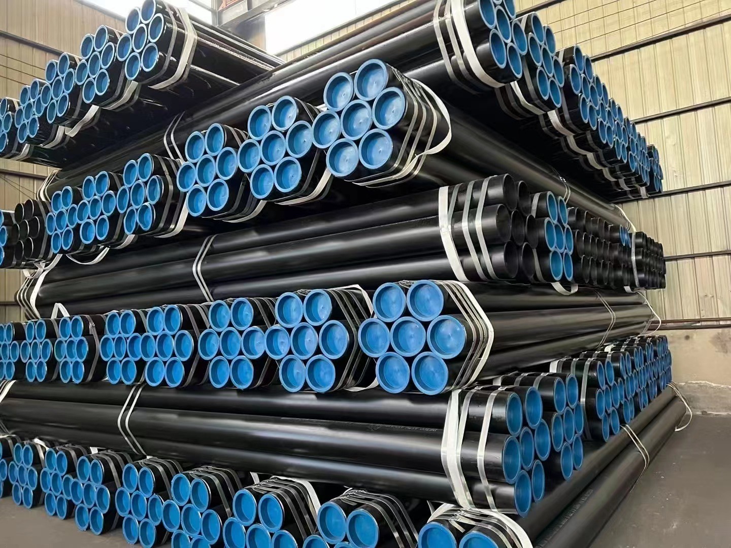 Carbon Steel Pipe Seamless Q125 Api 5ct Tubing And Casing Oil And Gas ...